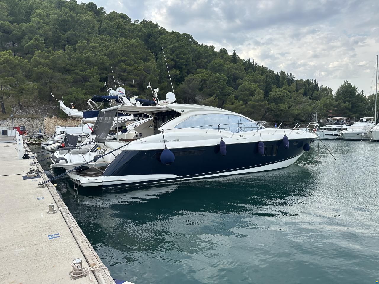 2010 Absolute 52 STY, EUR 469.500,-