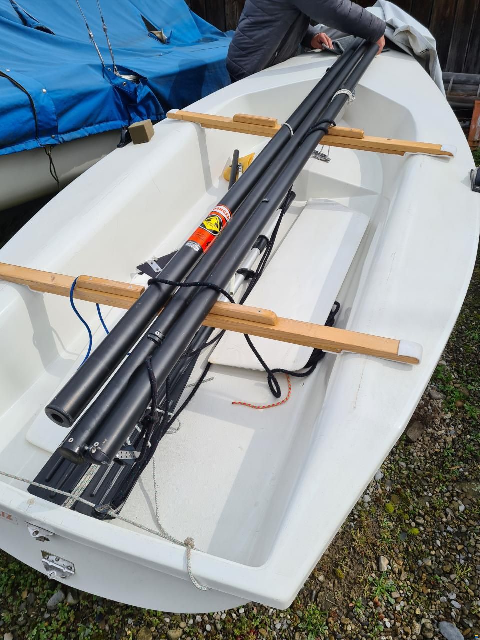 1993 Jolle Holder 12 mit Cat-Rigg, CHF 1.300,-