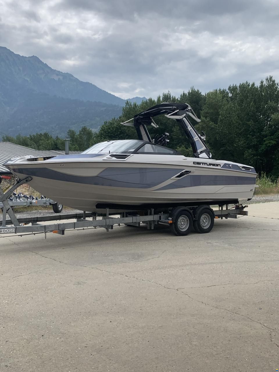 2022 Centurion Ri230, EUR 175.000,-