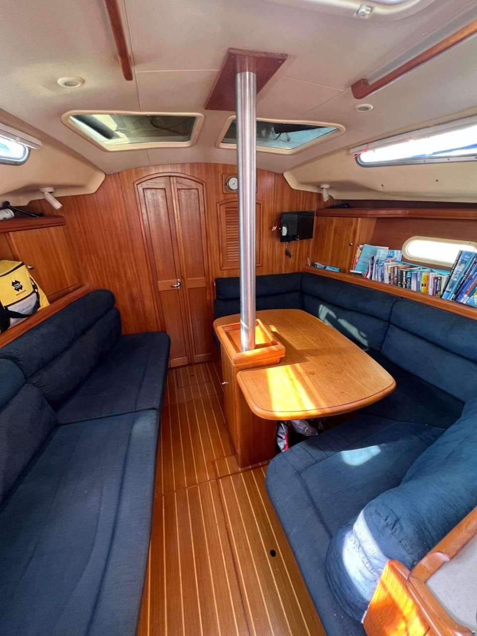 2002 Hunter 356, EUR 72,000