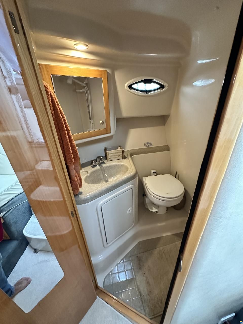 2004 Riviera 3000 Offshore, EUR 100.000,-