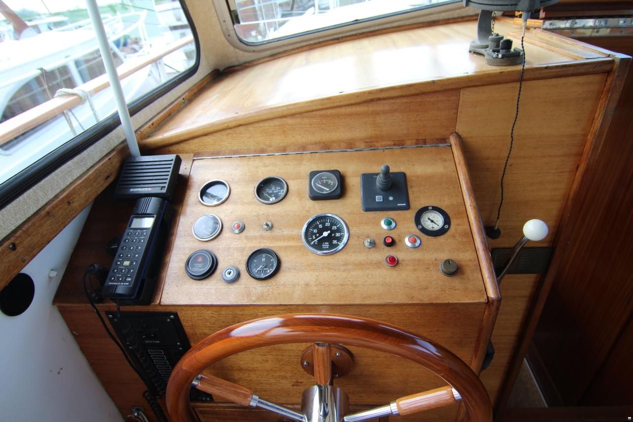 1975 Tjeukemeer Kruiser 960 AK, EUR 21.950,-