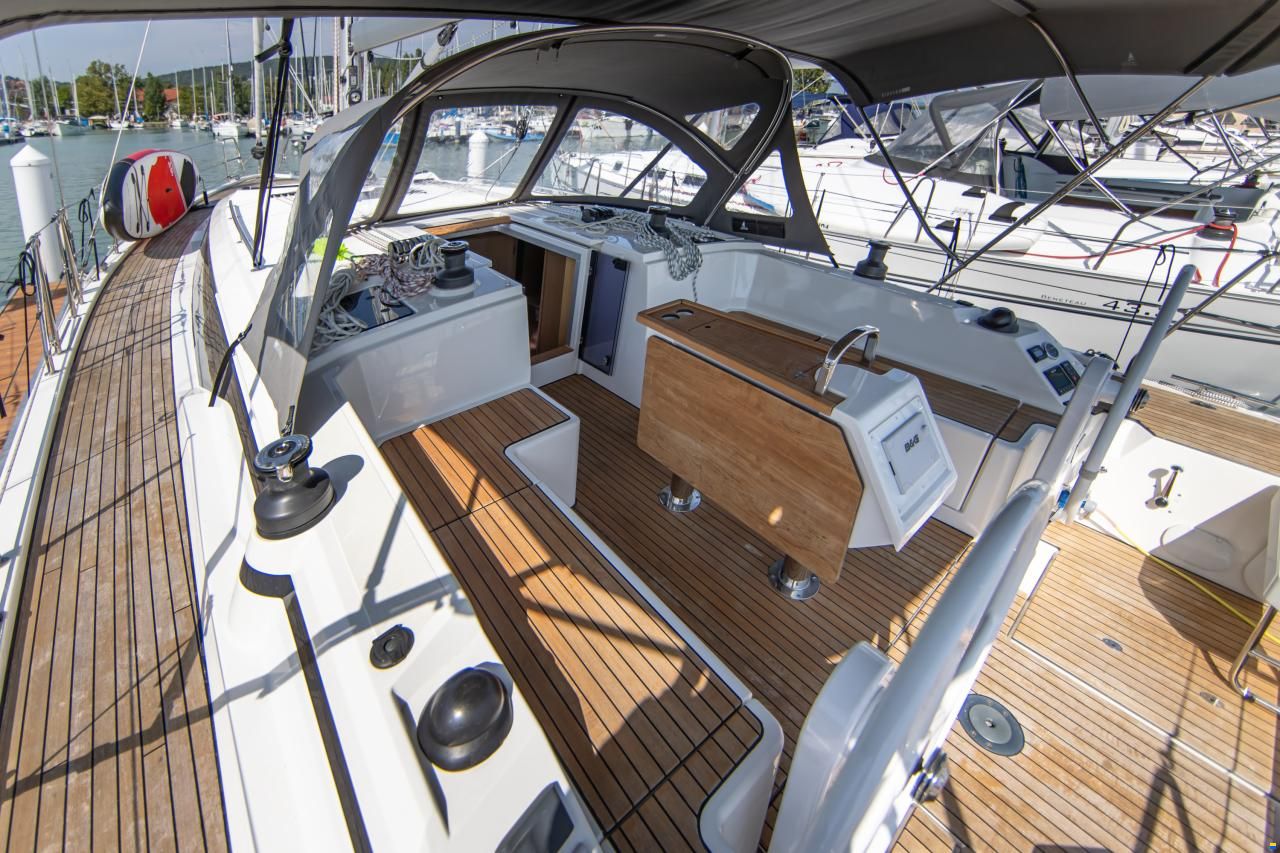 Bavaria C42 - 2021, EUR 320.000,-