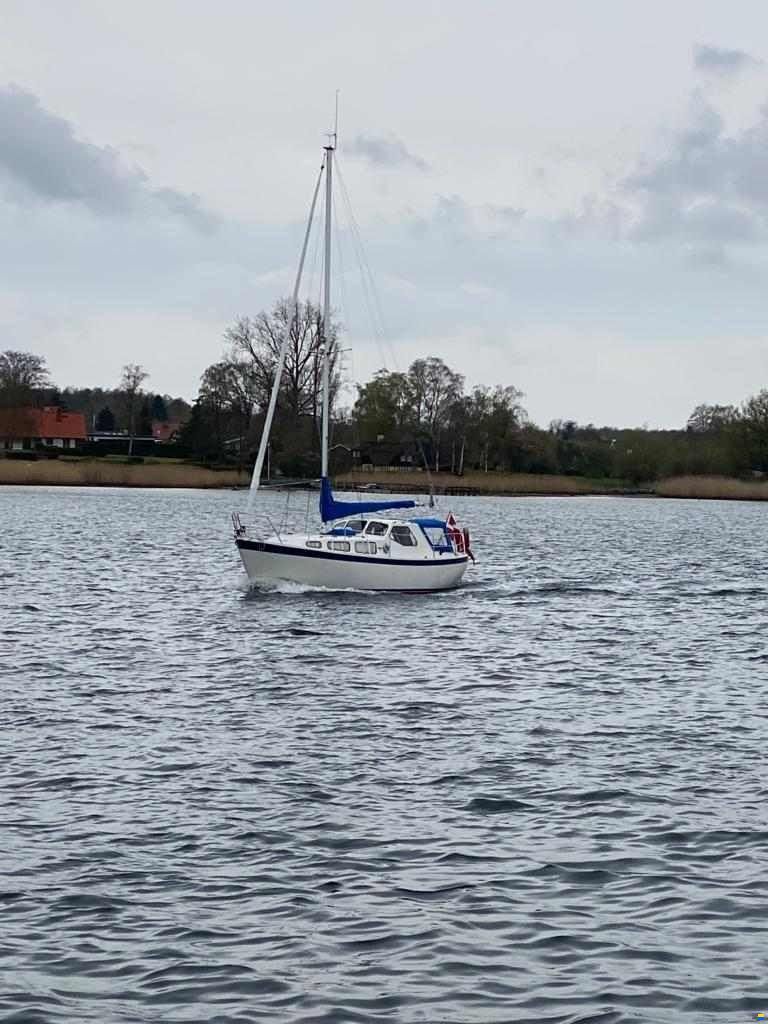 1978 LM 27 LM 27 - Nyere motor, forsejl og ka, DKK 138.000,-