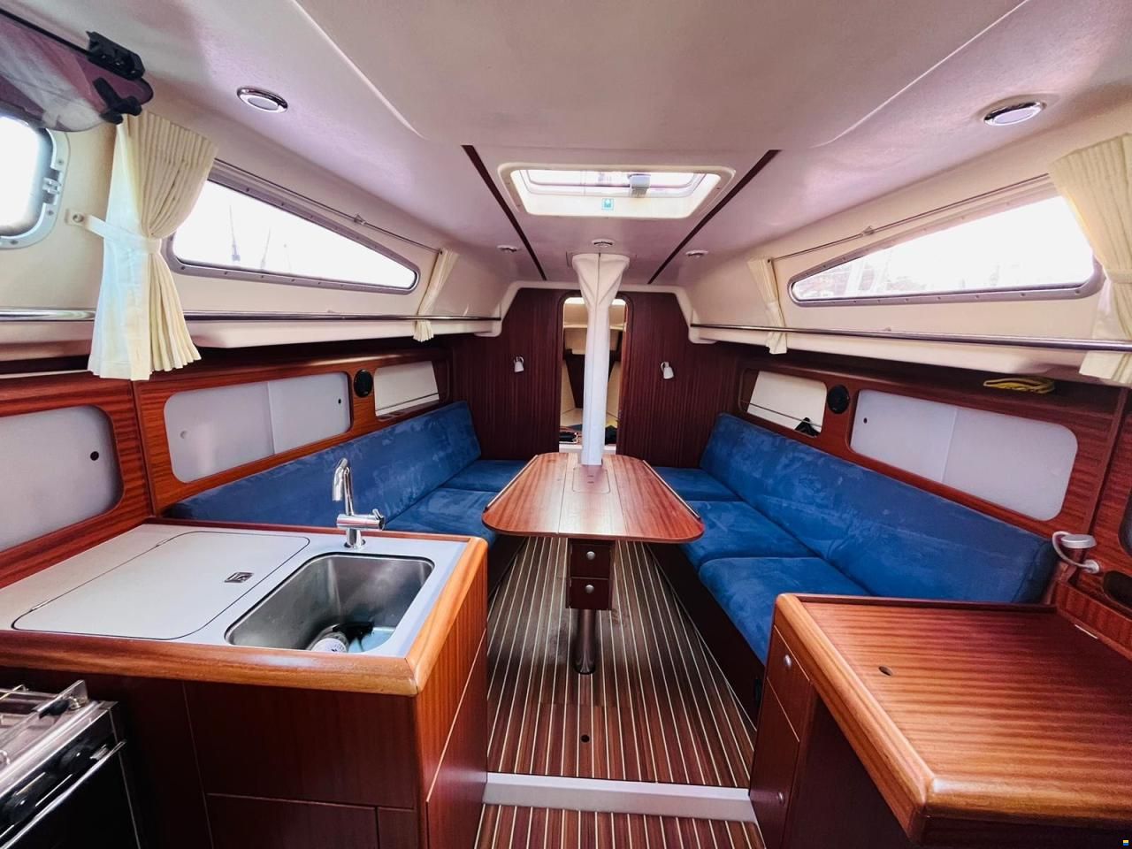 2010 Dehler 32, EUR 88.500,-