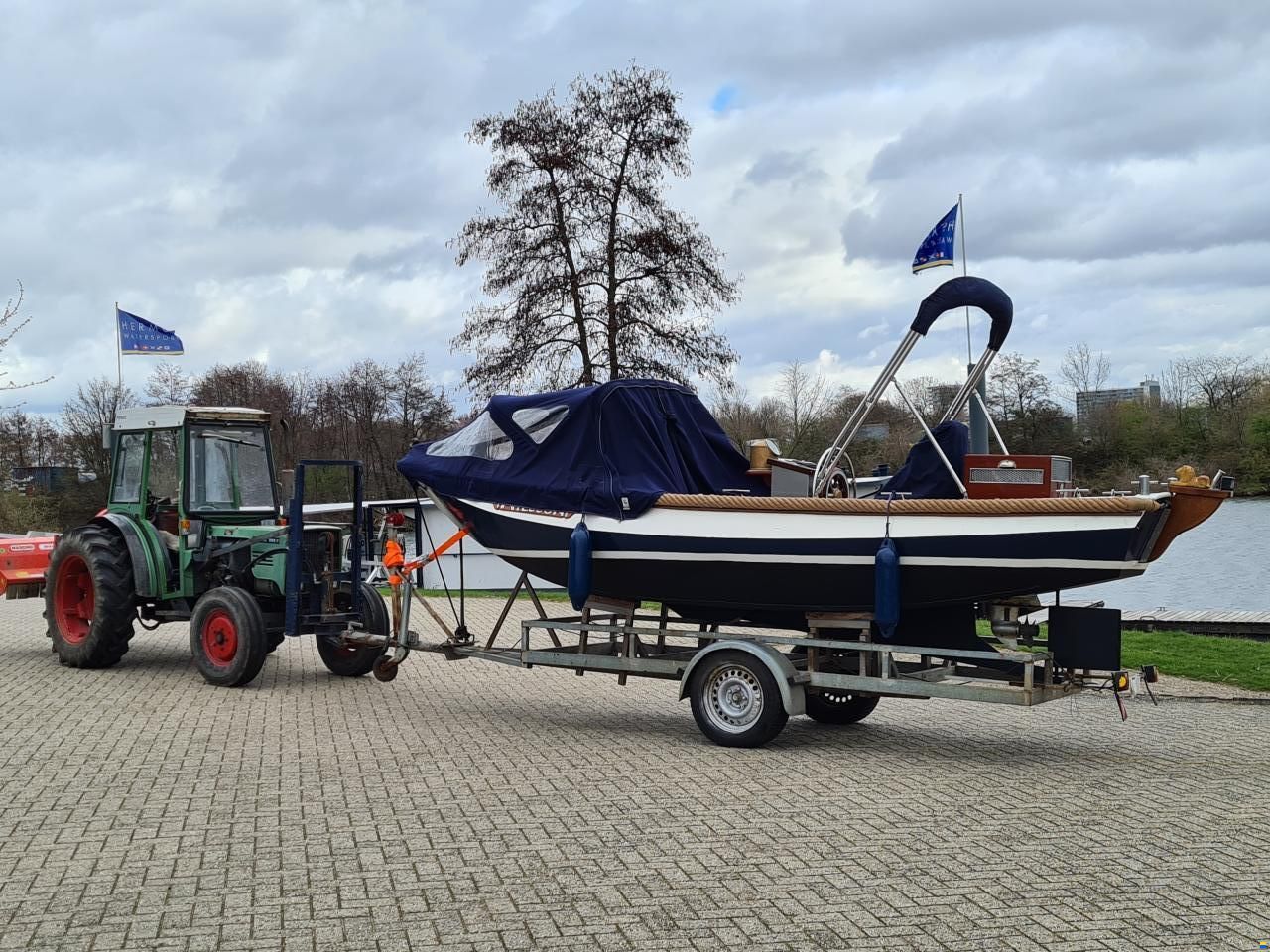 1982 Vlett, EUR 5.490,-