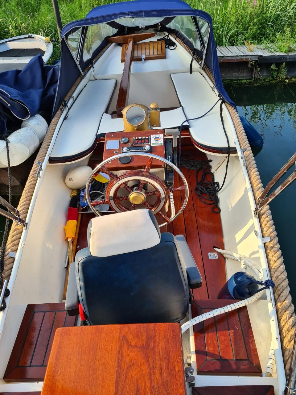 1982 Vlett, EUR 5.490,-