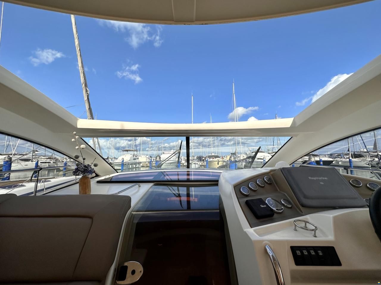 2008 Jeanneau Prestige 38S, EUR 179.000,-