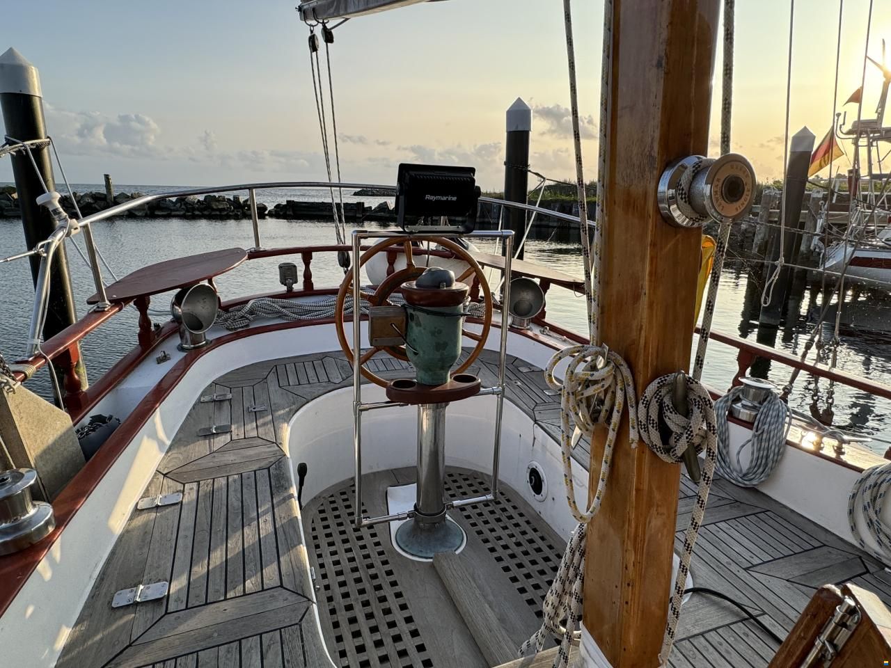 1977 Formosa Magellan 36, EUR 34.500,-