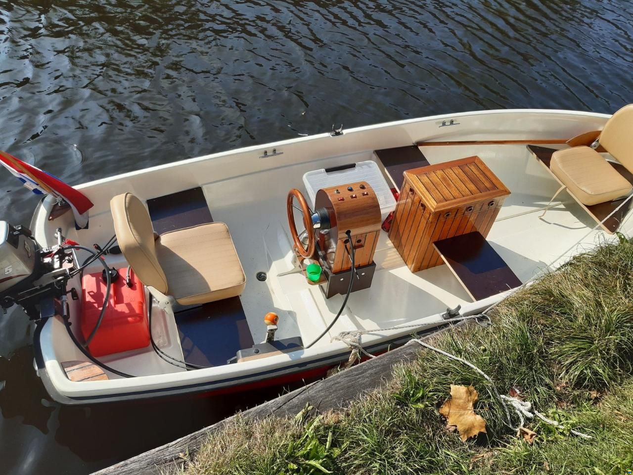 1900 Terhi 385, EUR 100,-