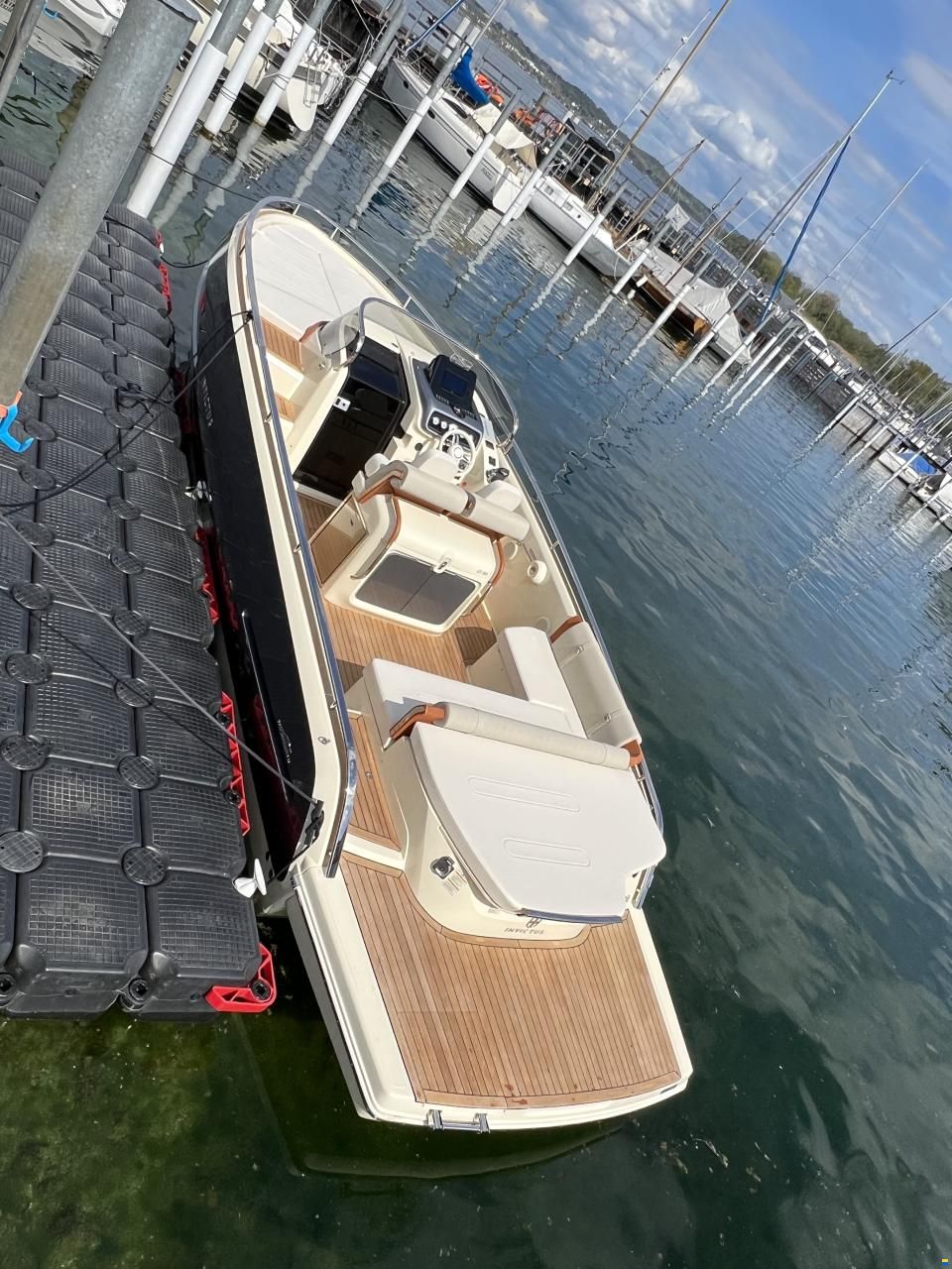 2023 Invictus GT280, EUR 154.000,-