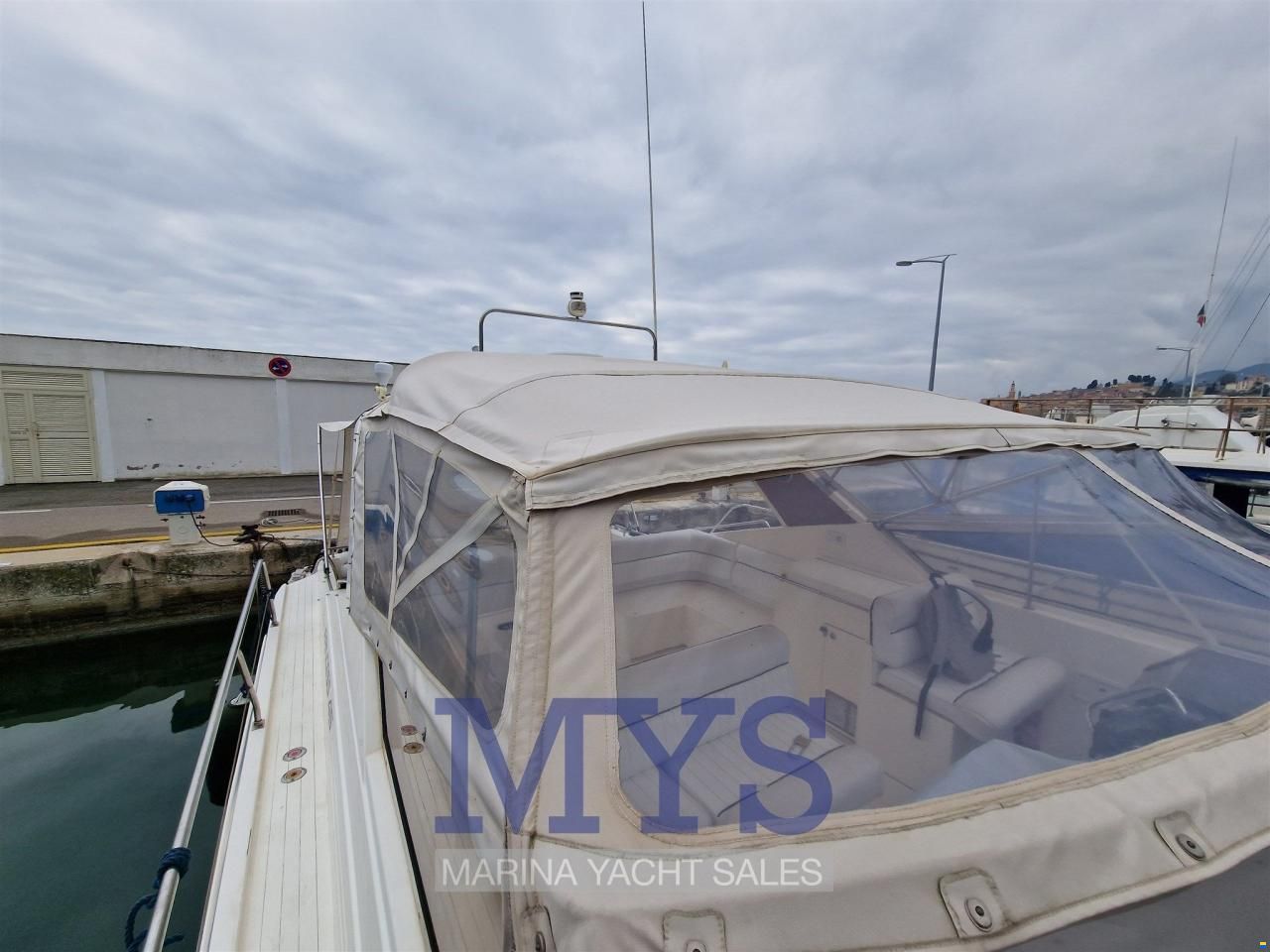1990 Princess 46' Riviera, EUR 100.000,-