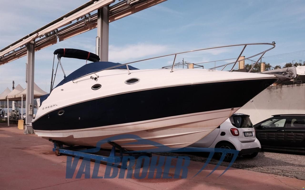 2002 Regal Marine COMMODORE 2665, EUR 44.900,-