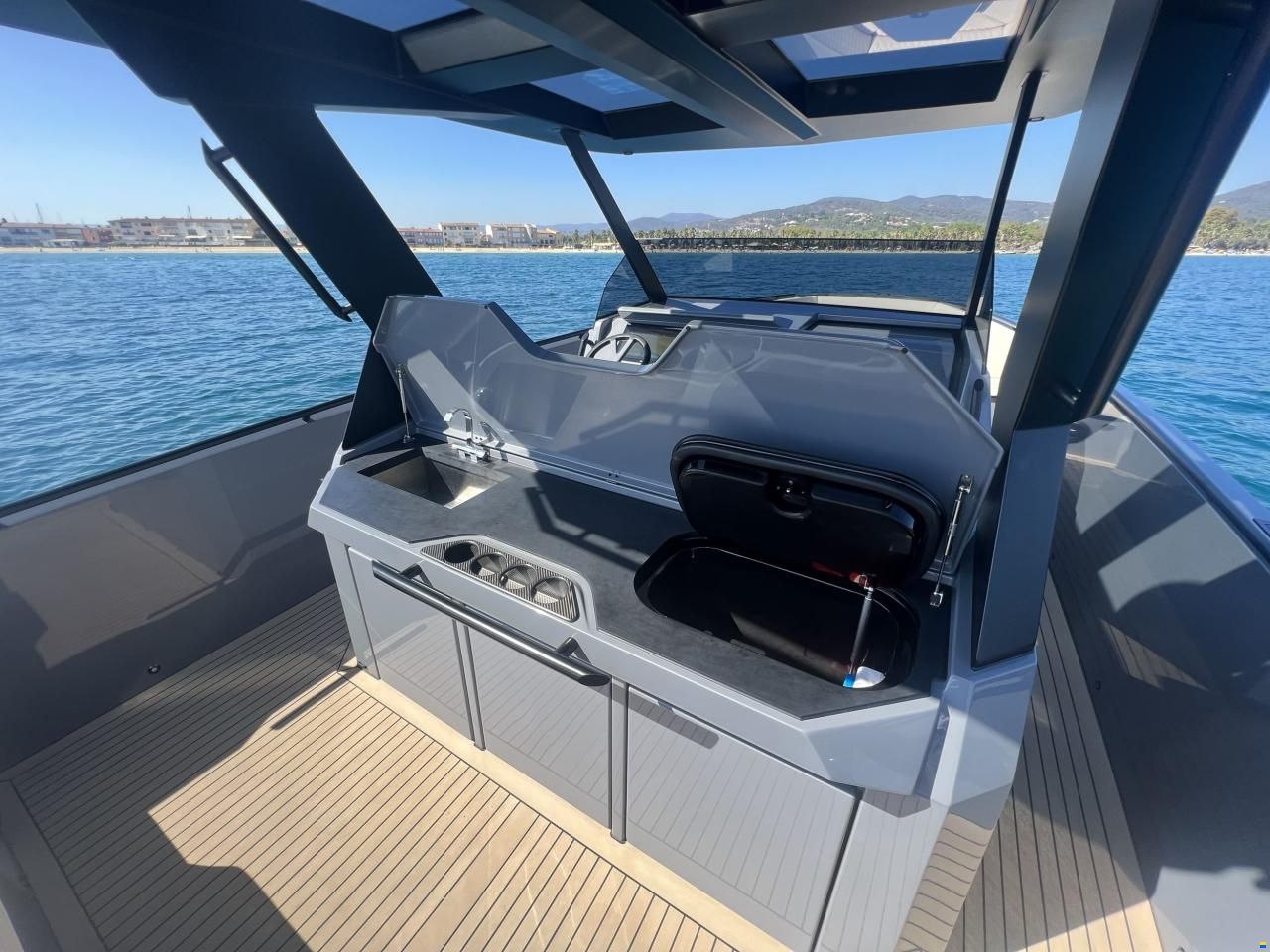 2023 VanQuish VQ40 Sports Line, EUR 899.000,-