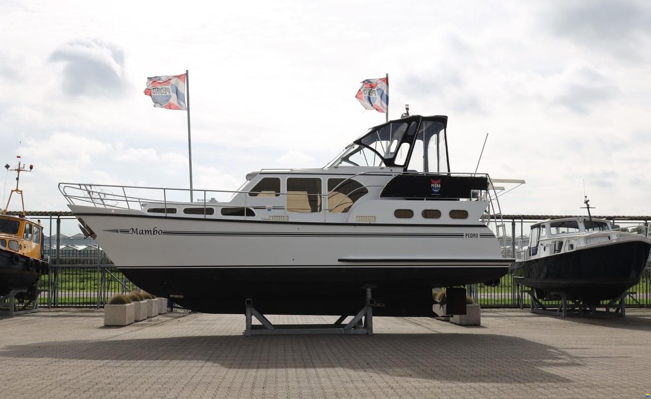 2002 Pedro Skiron 35, EUR 119.900,-