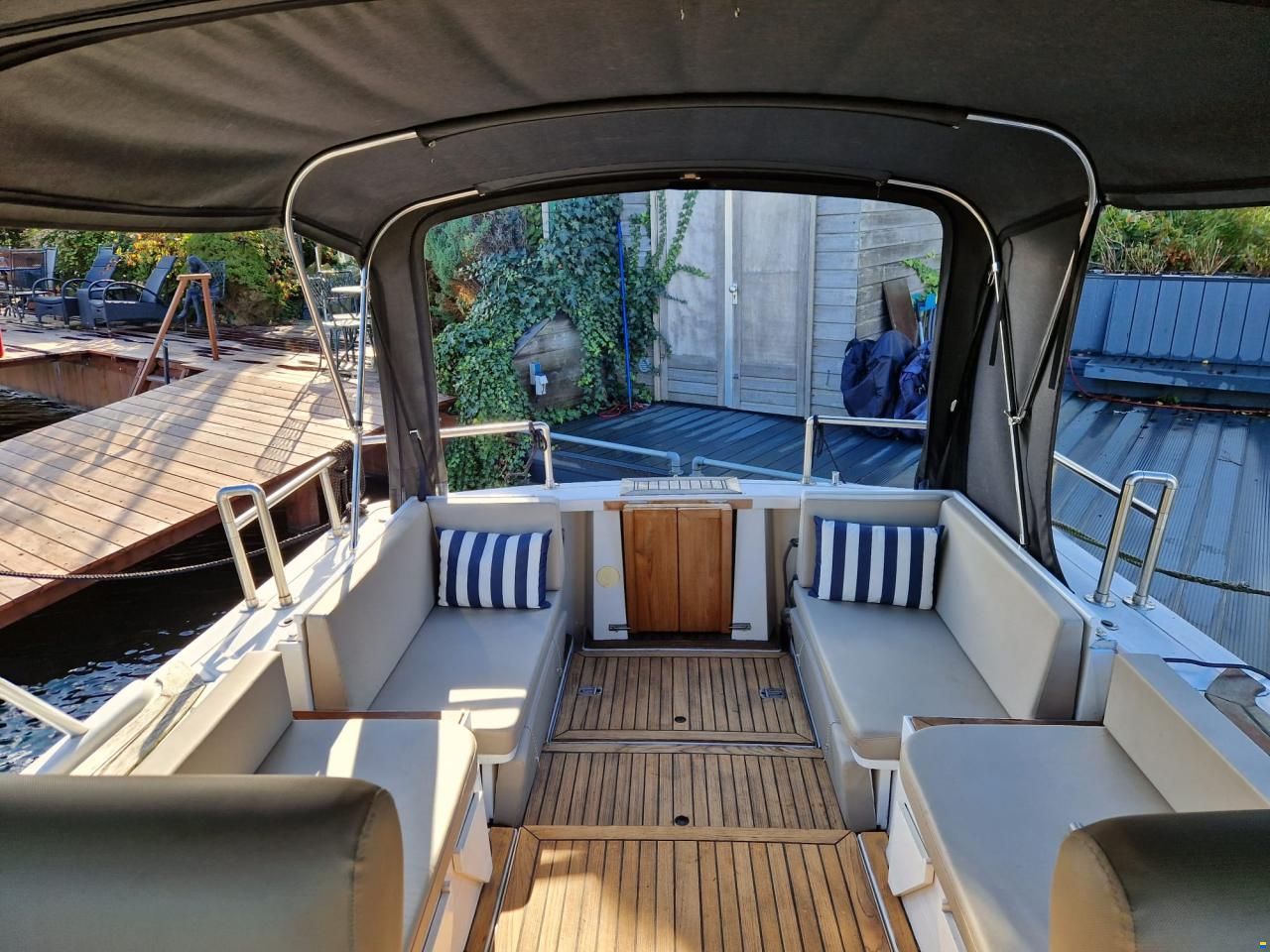 1999 Mainship Pilot 30, EUR 89.000,-