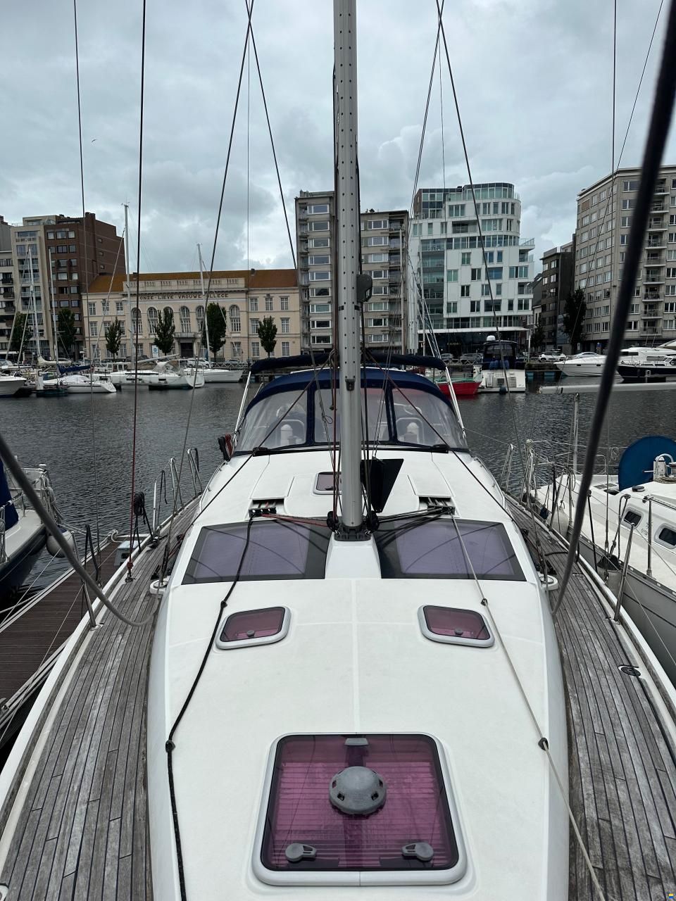 2010 Jeanneau SO DS42, 150 000