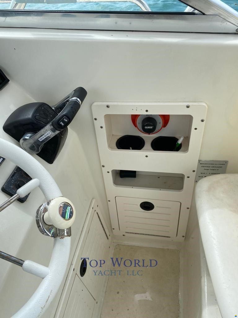 2000 Mako Marine Mako 253, EUR 55.000,-