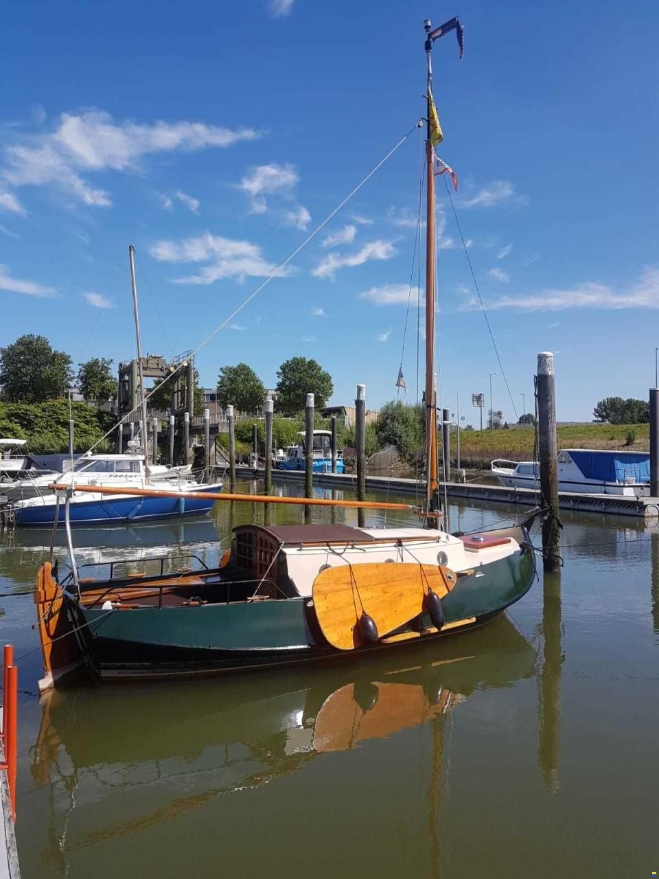 1979 Grundel Platbodem, EUR 2.000,-