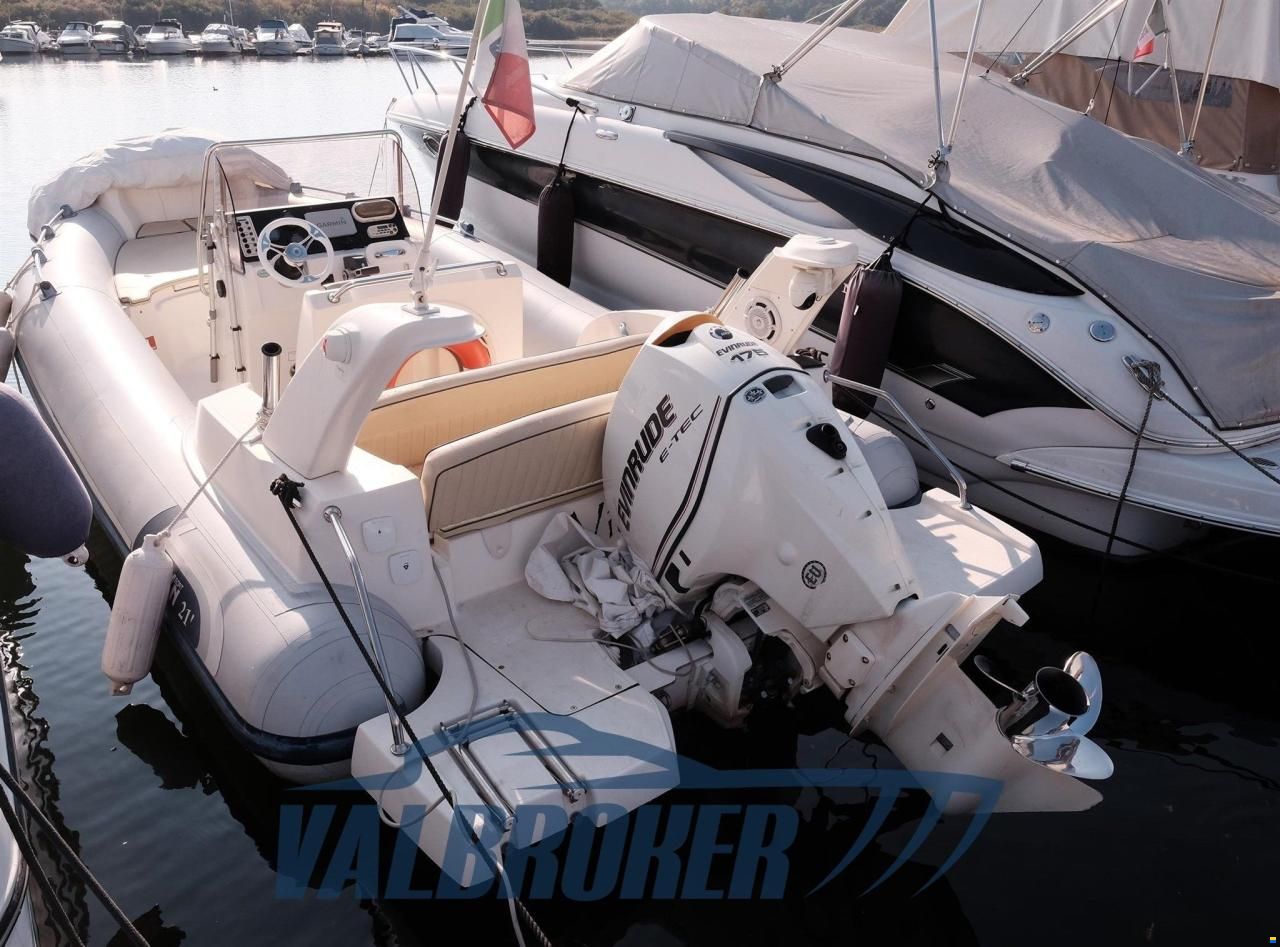 2010 Marlin Boat MARLIN 21 FB, EUR 25.000,-