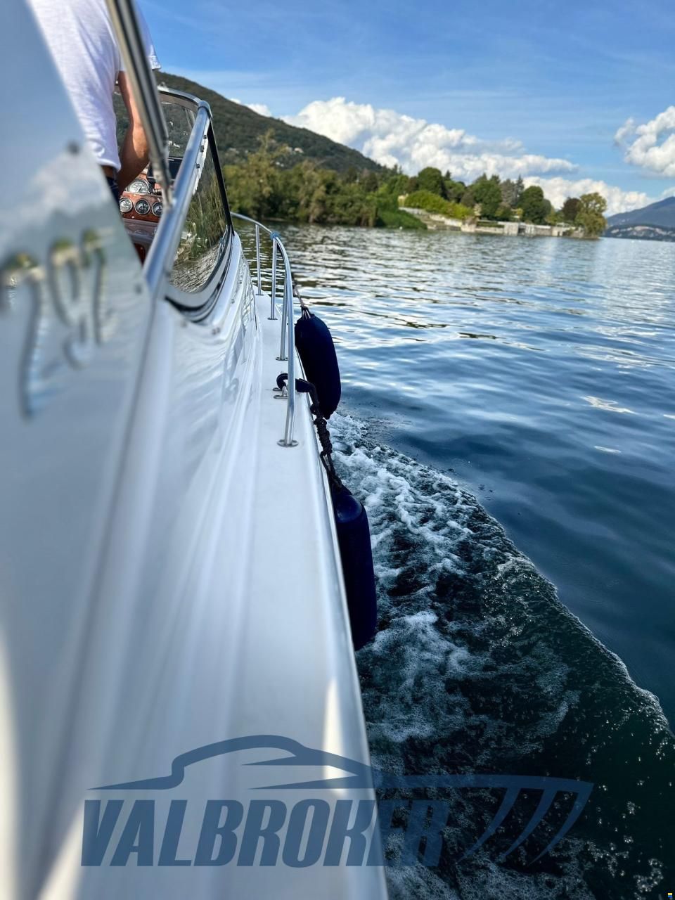 1998 Regal Marine REGAL 292 Commodore, EUR 49.000,-