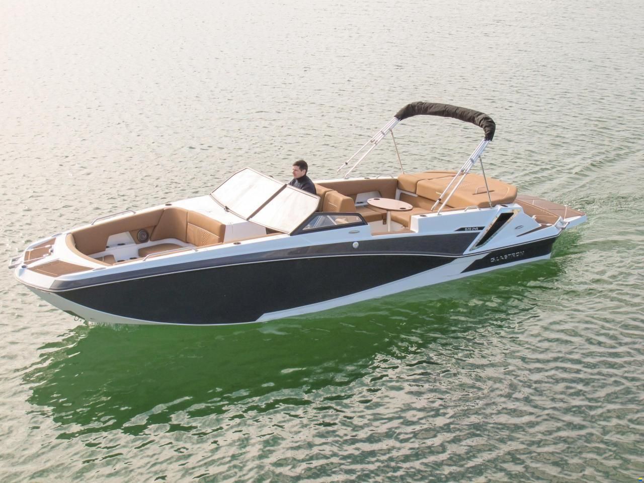 2021 Glastron 245 GTD, CHF 89,000