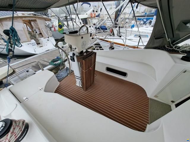 2010 MJ Yachts 38 DS, EUR 70.000,-
