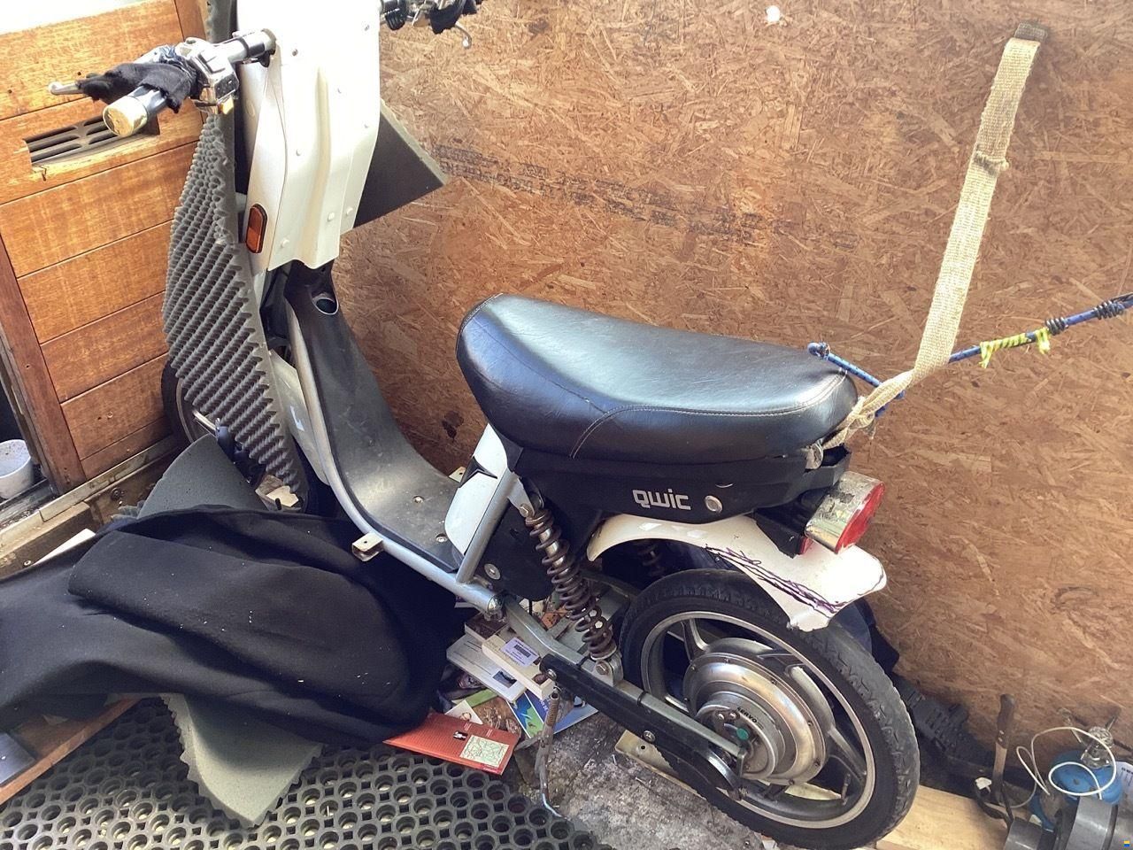 1900 Duwbak 1270, EUR 25,-