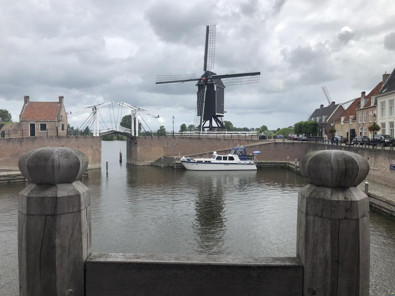 2002 Blauwe Hand look, EUR 92.500,-