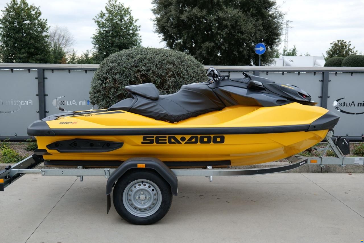 2021 sea doo RXP-X RS 300 CV, EUR 16.500,-