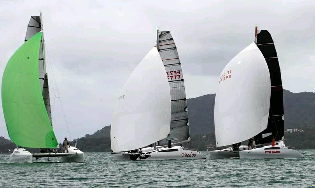 2016 Firefly 850 Sports Racing Catamaran, USD 62.500,-