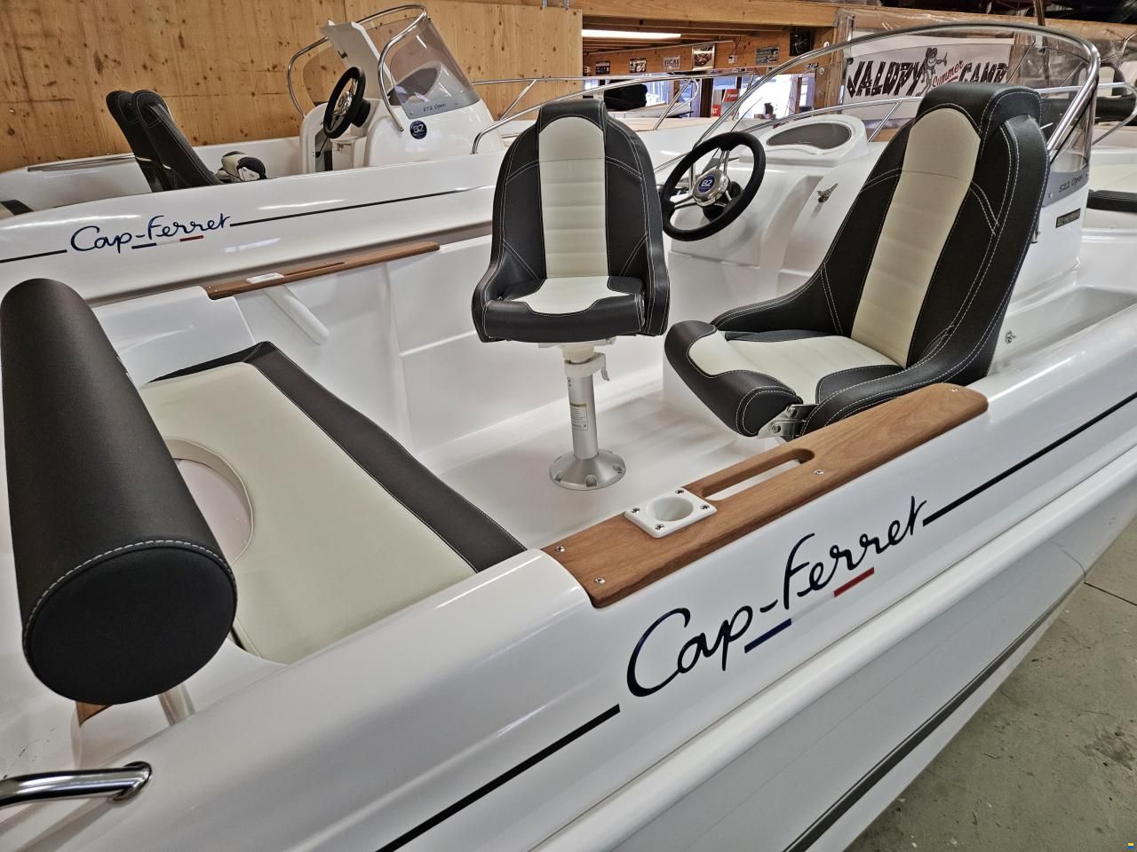 B2 Marine Cap Ferret 522 Open, CHF 23.390,-