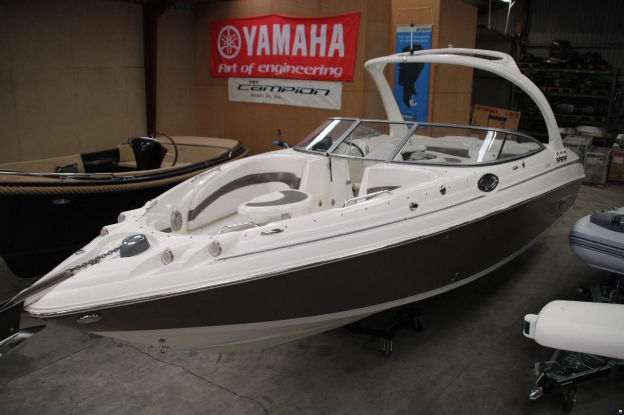 2010 Larson Lxi 288 Bowrider, DKK 325.000,-