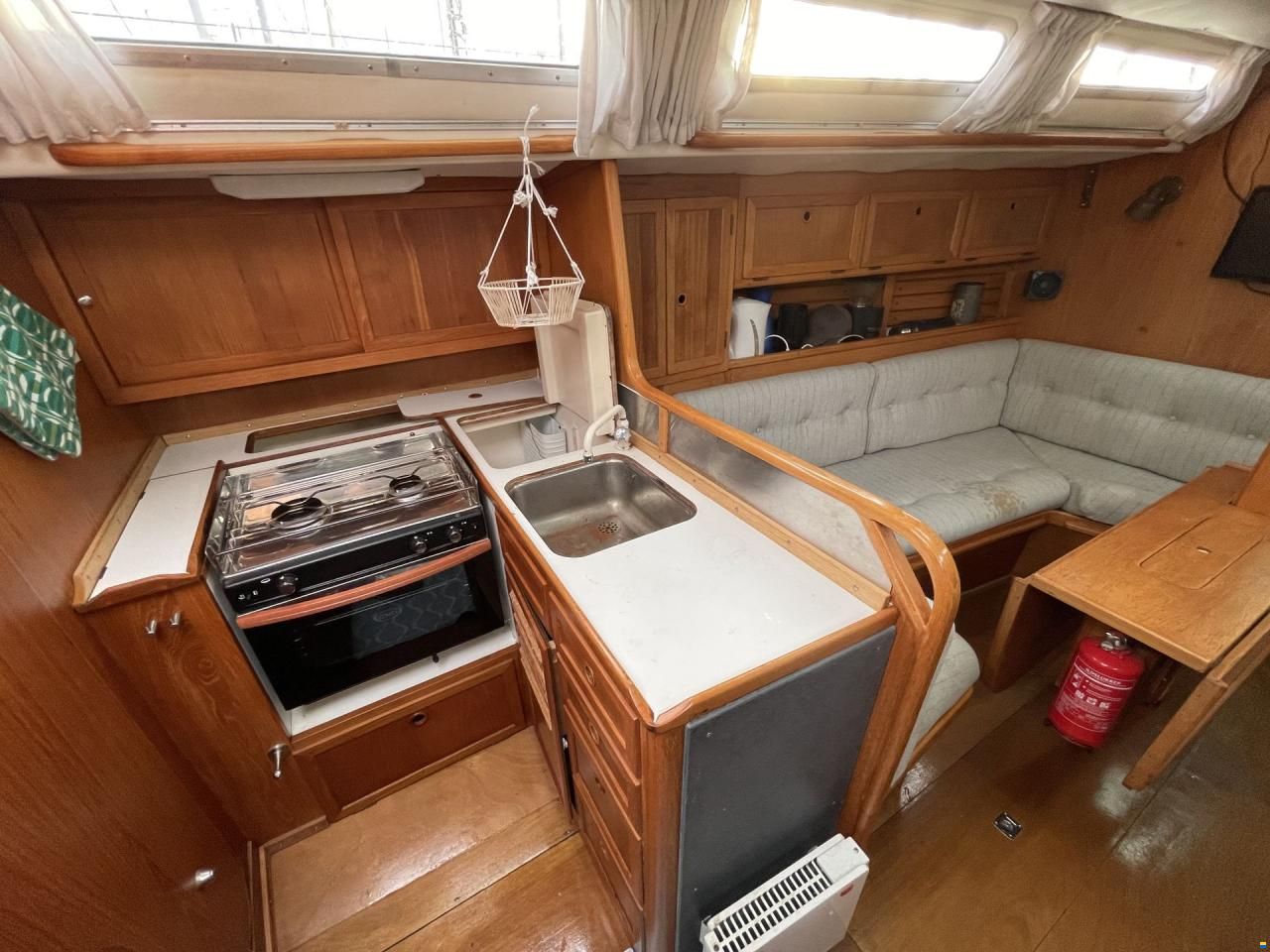 1986 Granada 375, DKK 344.000,-