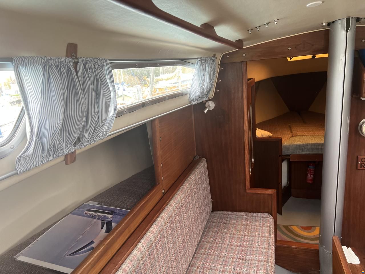 1974 Albin Marine Albin Ballad 30, £ 11.000,-