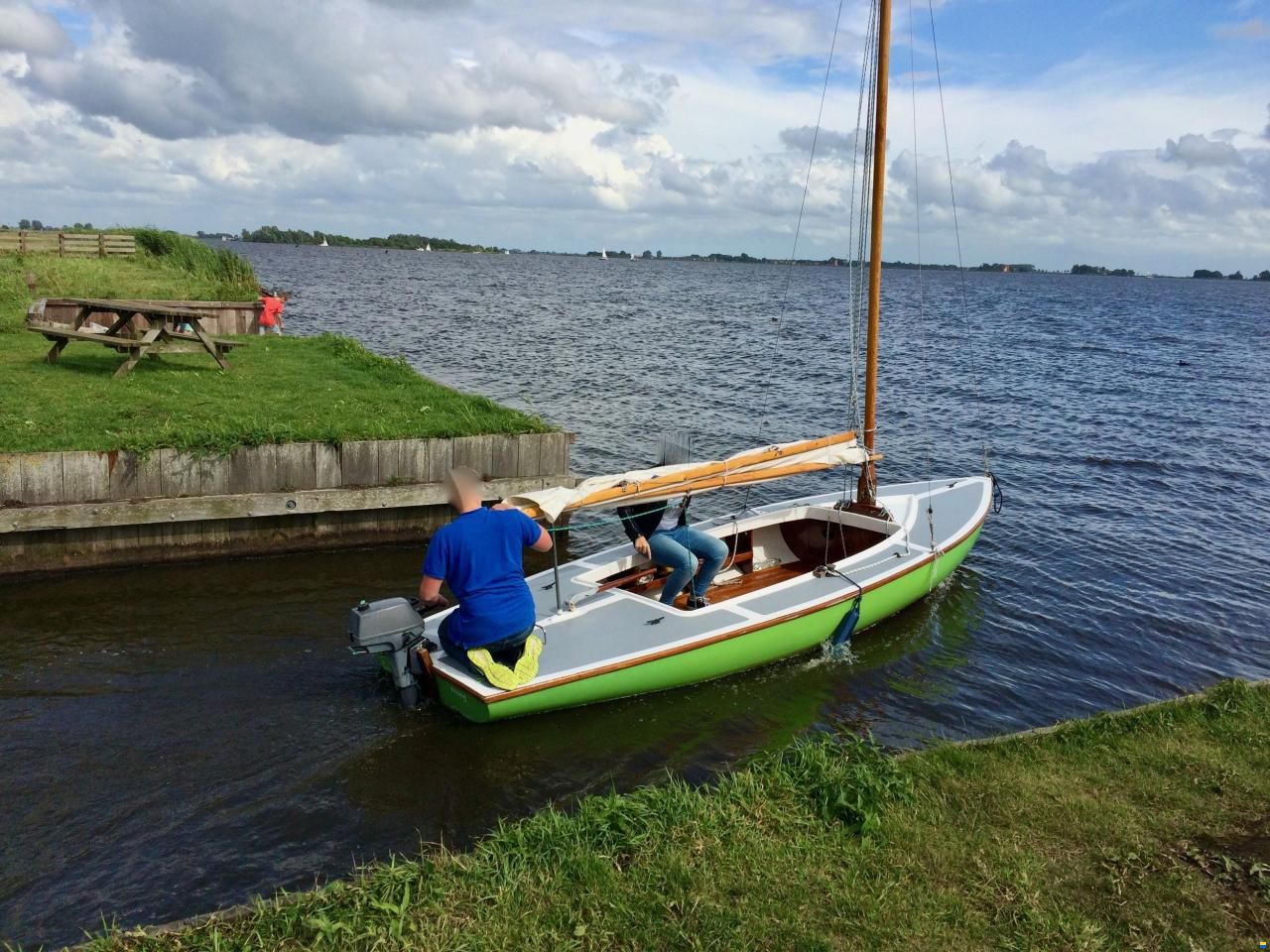 1900 BM 16m2, EUR 100,-