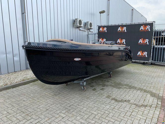 2024 Oud Huijzer 580 Tender, EUR 19.495,-