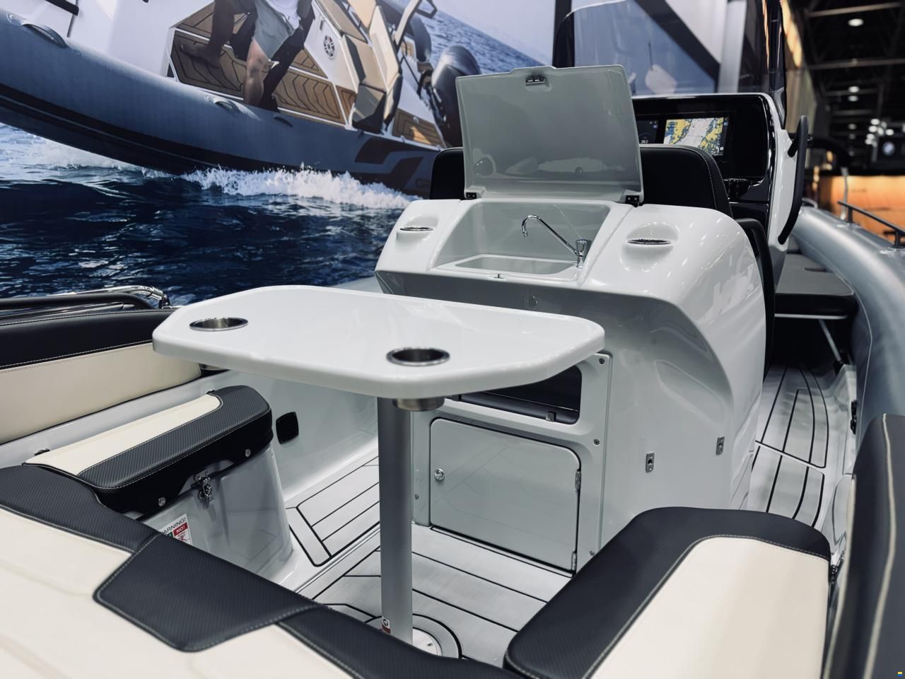 Grand Golden Line G680, 79.900 EUR