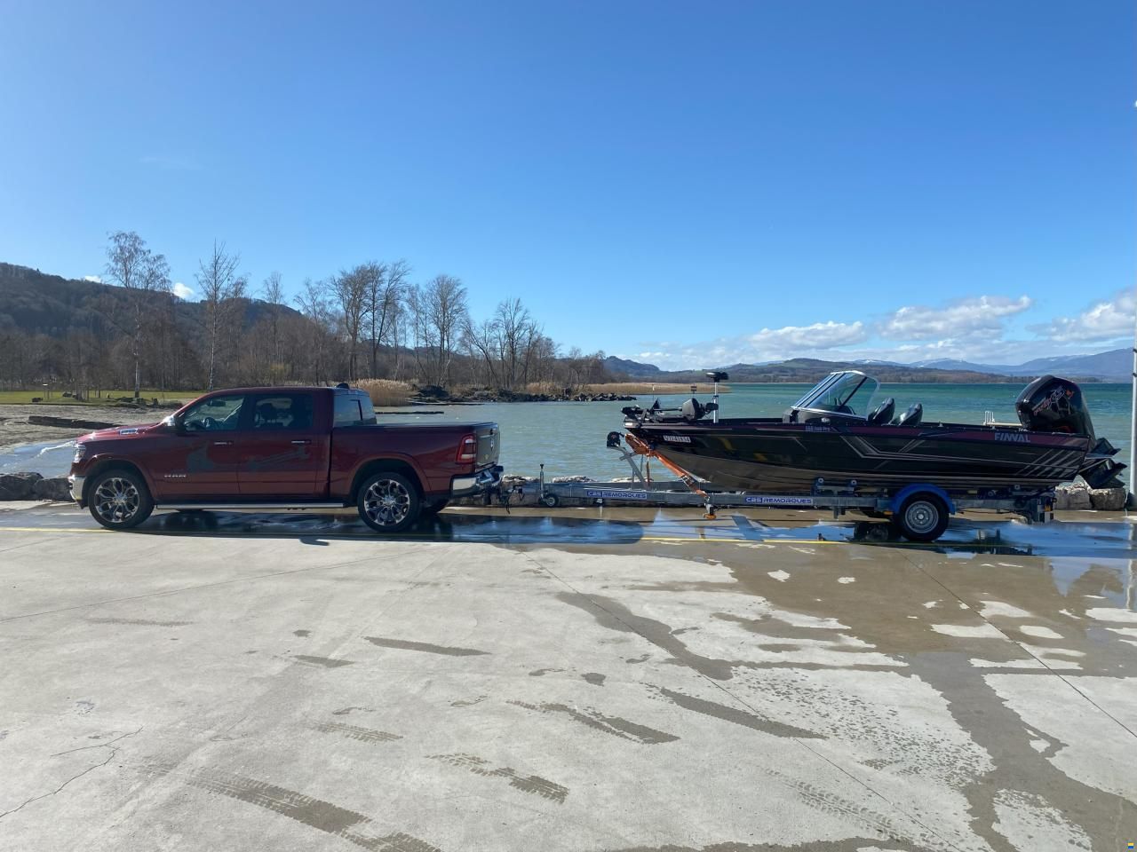 Finval 555 Fishpro, CHF 59.400,-