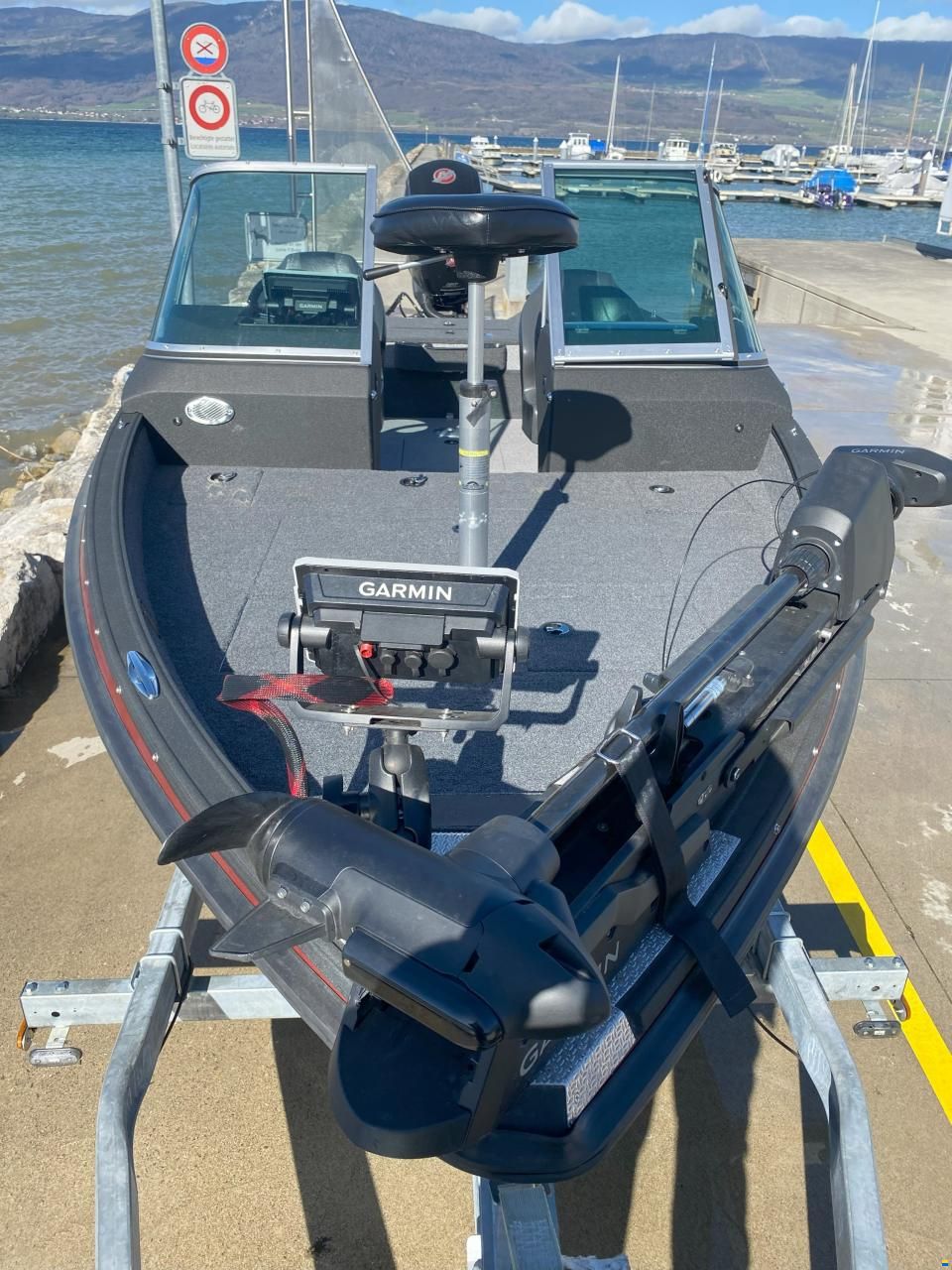 Finval 555 Fishpro, CHF 59.400,-