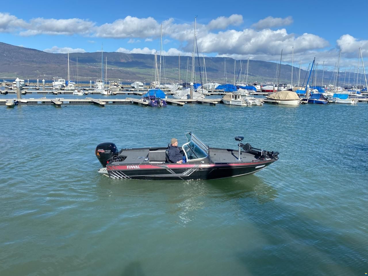 Finval 555 Fishpro, CHF 59.400,-