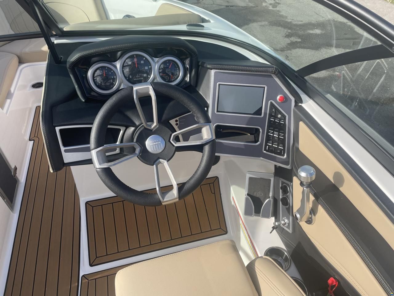 2022 MasterCraft XT21 im Neuzustand, EUR 129.990,-