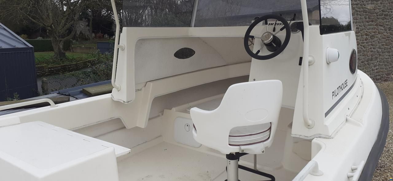 2018 Smartliner PILOTHOUSE 21, EUR 16.900,-