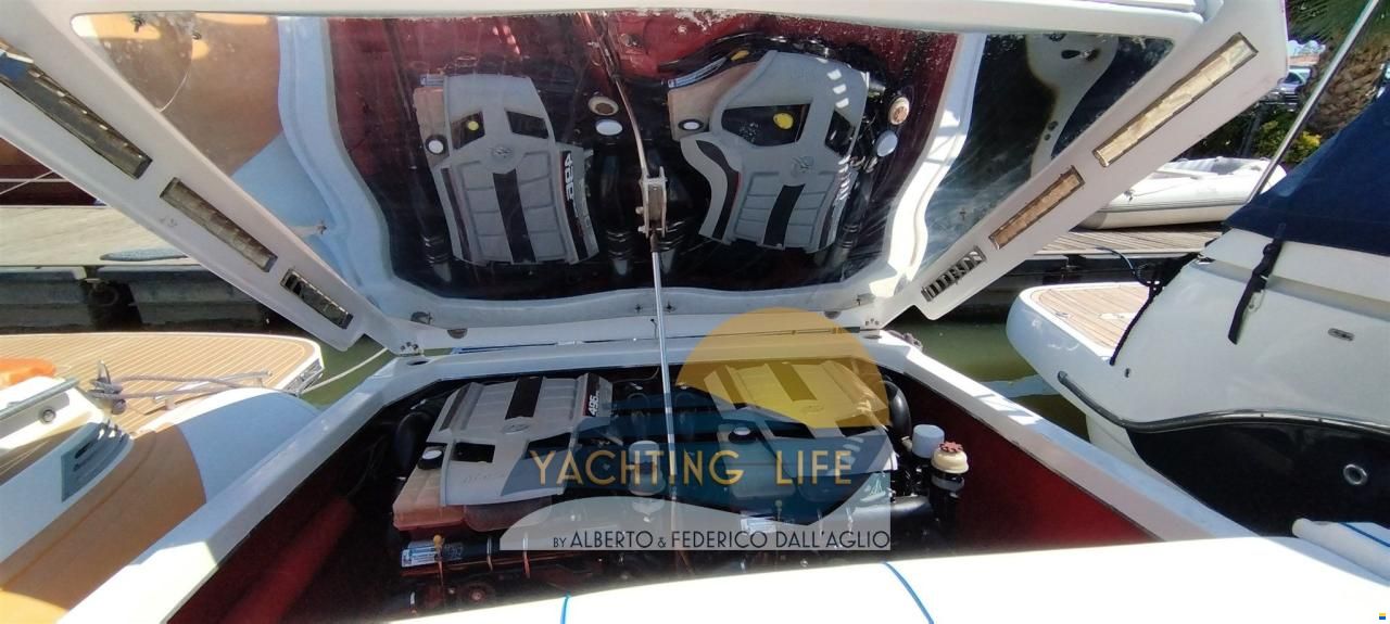 1988 Cigarette R.T. 35 CAFE'RACER, EUR 75.000,-