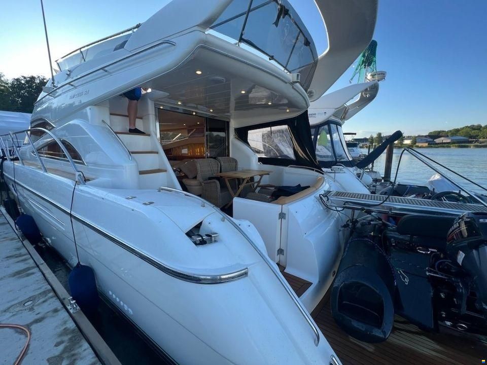 1998 Princess P52, NOK 2.550.000,-