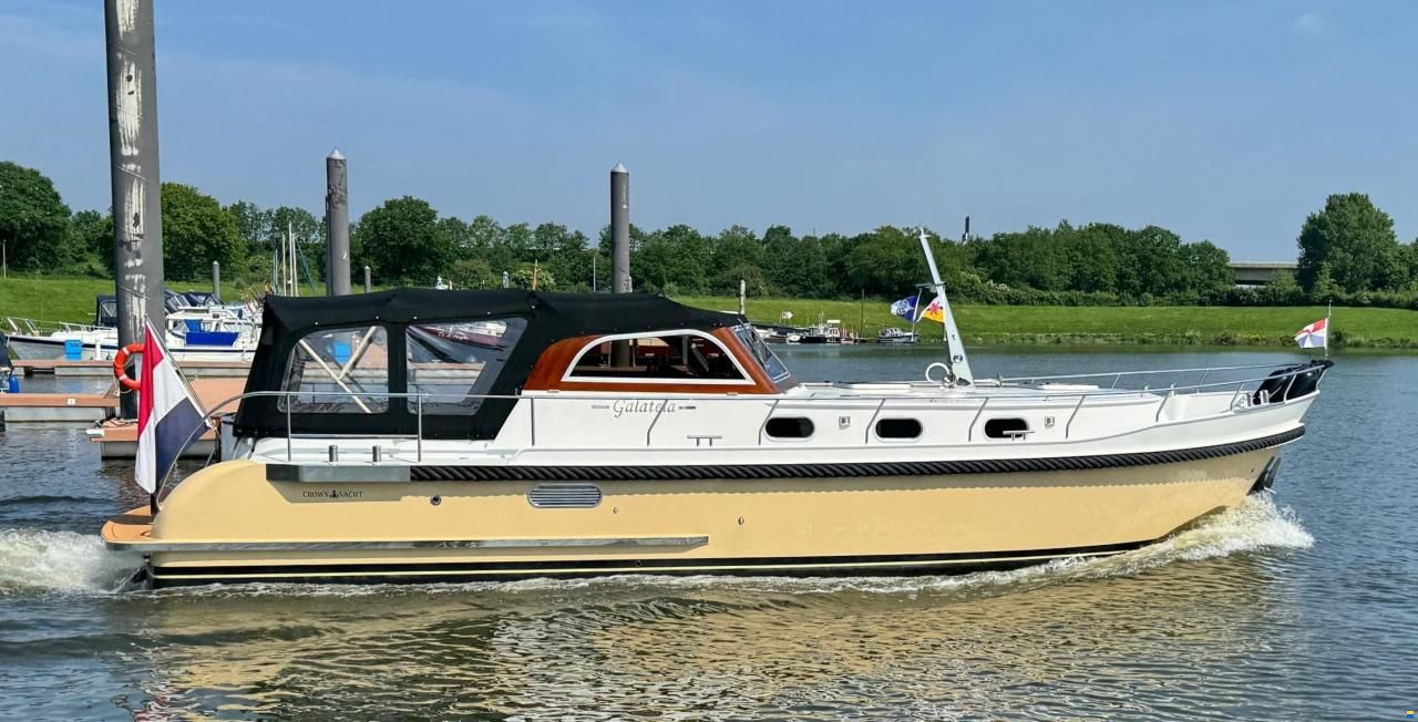 2009 Crown Cruiser 40 OK Cabrio, 249 500 EUR