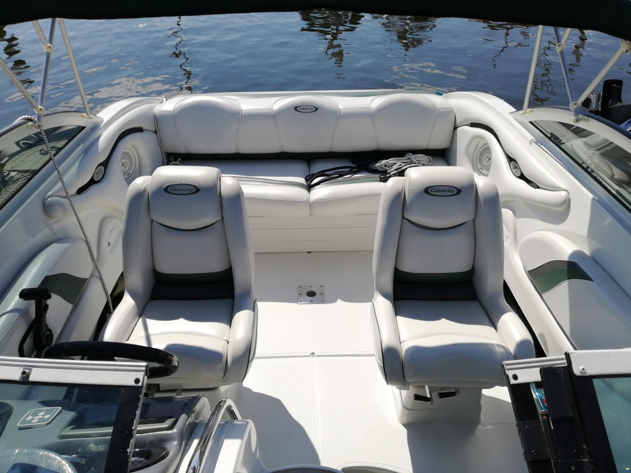 2000 Celebrity 240, EUR 29.900,-