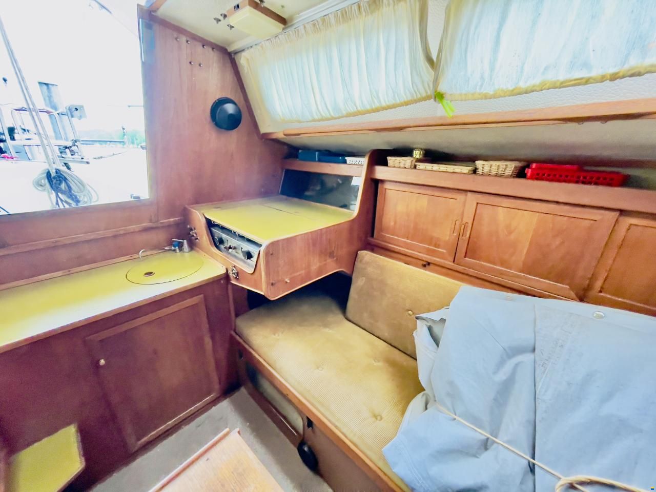 1979 Granada 27, CHF 3.500,-