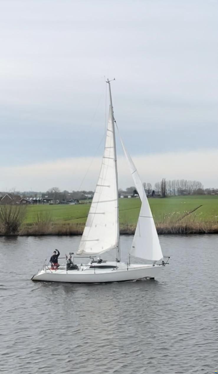 1985 Hunter Formula 28, EUR 23.950,-