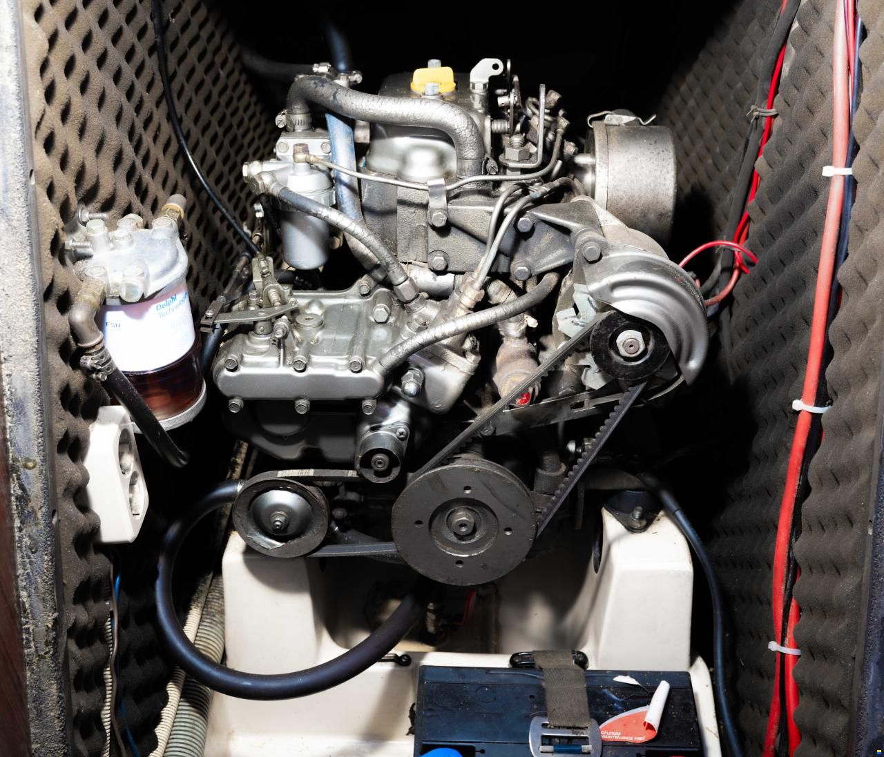 1984 Beneteau first 32, EUR 24.500,-